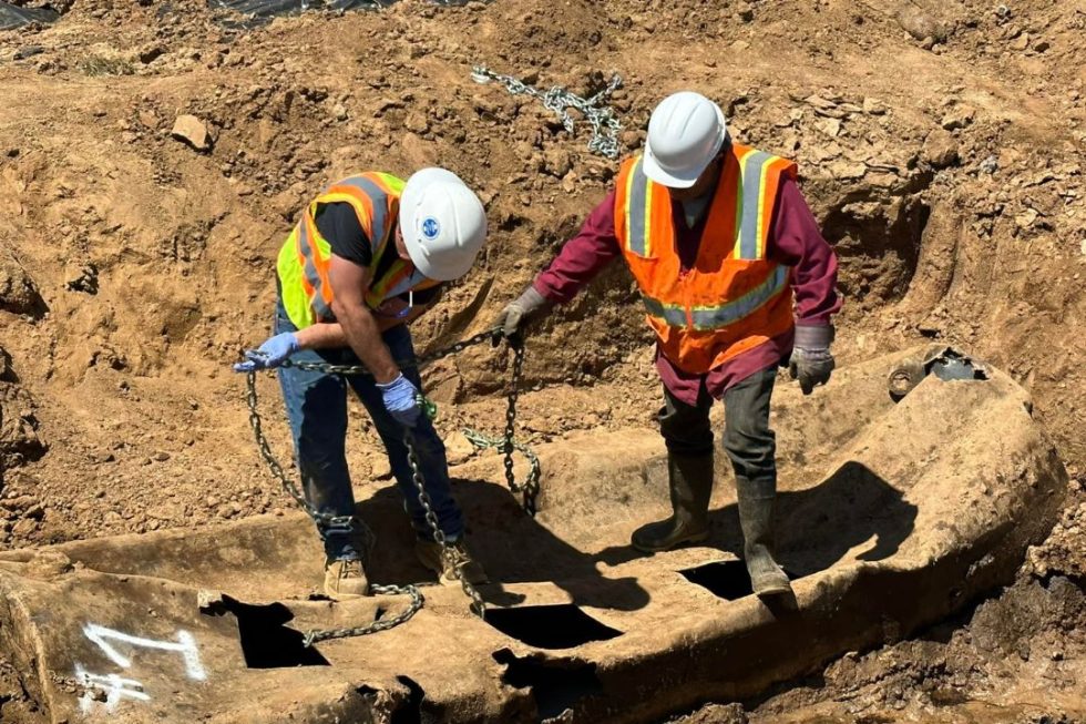 4 Reasons to Partner with Professionals for Fuel Tank Removal and Installation - Alpha Petroleum ...